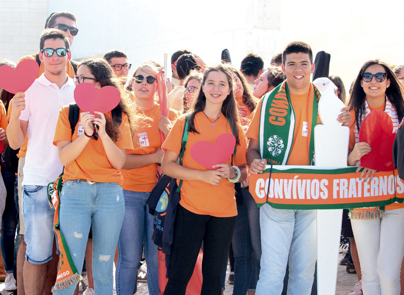 Jovens de Lamego nos 50 anos de existência dos Convívios Fraternos ...
